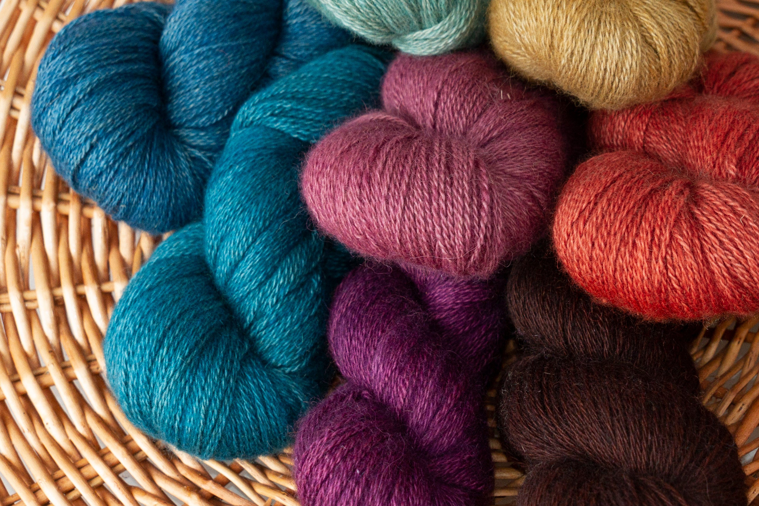 Knit Premium Canadian Alpaca Yarns | Green Gable Alpacas