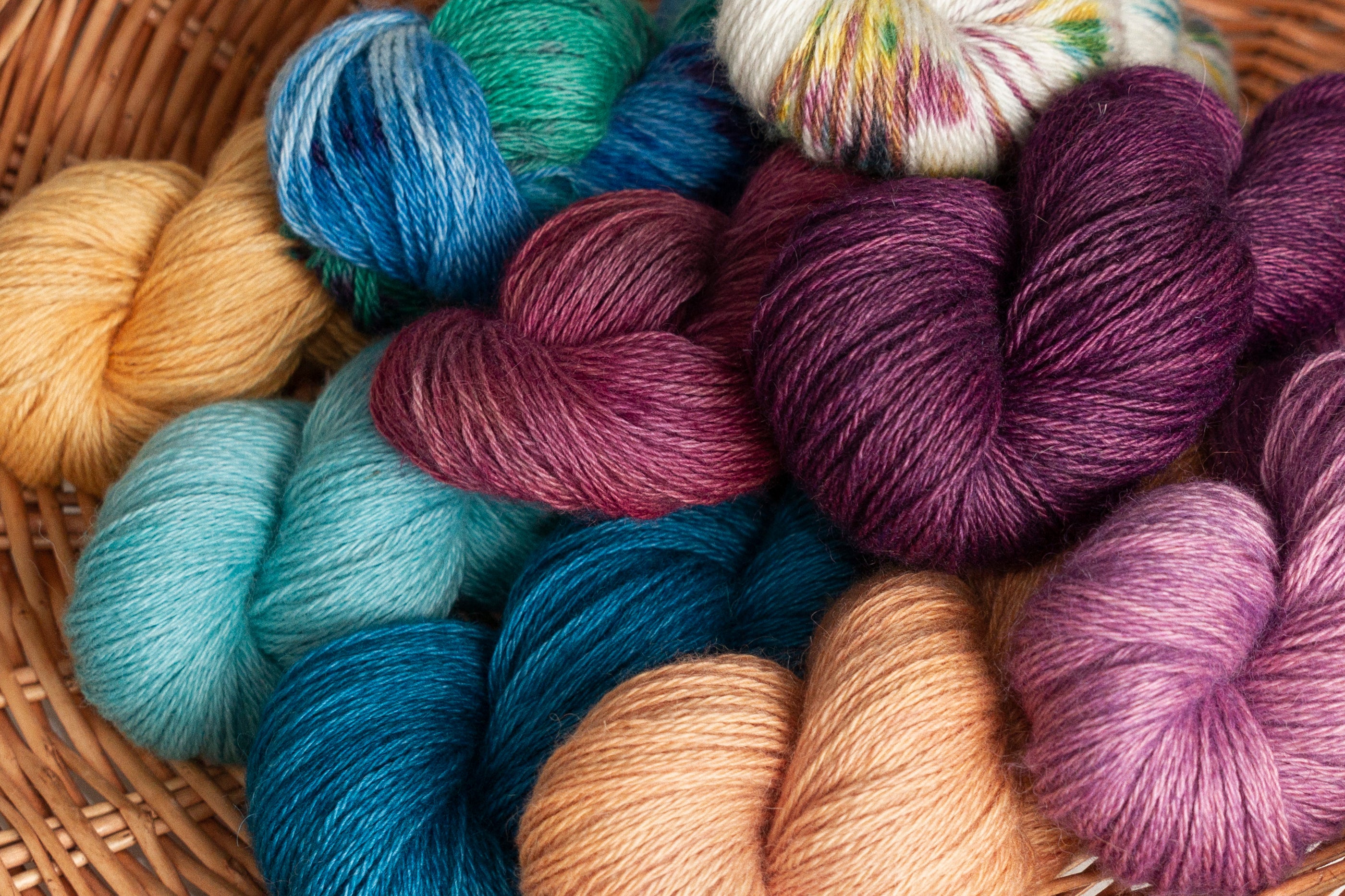 Knit Premium Canadian Alpaca Yarns | Green Gable Alpacas